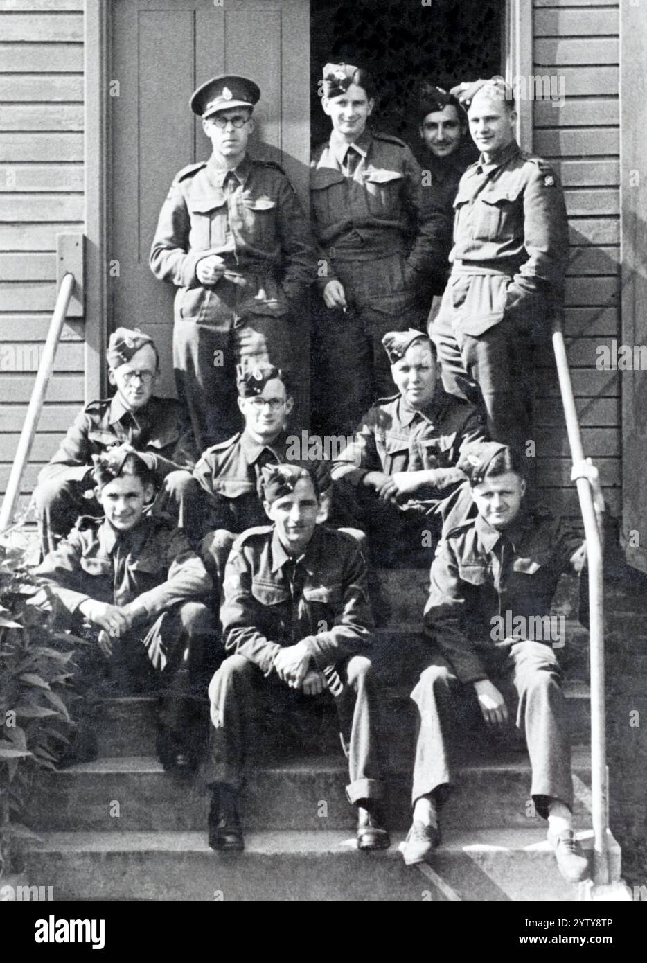 Men of the 6th AA Divisional Signals, Royal Corps of Signals, during the Second World War Stock ...