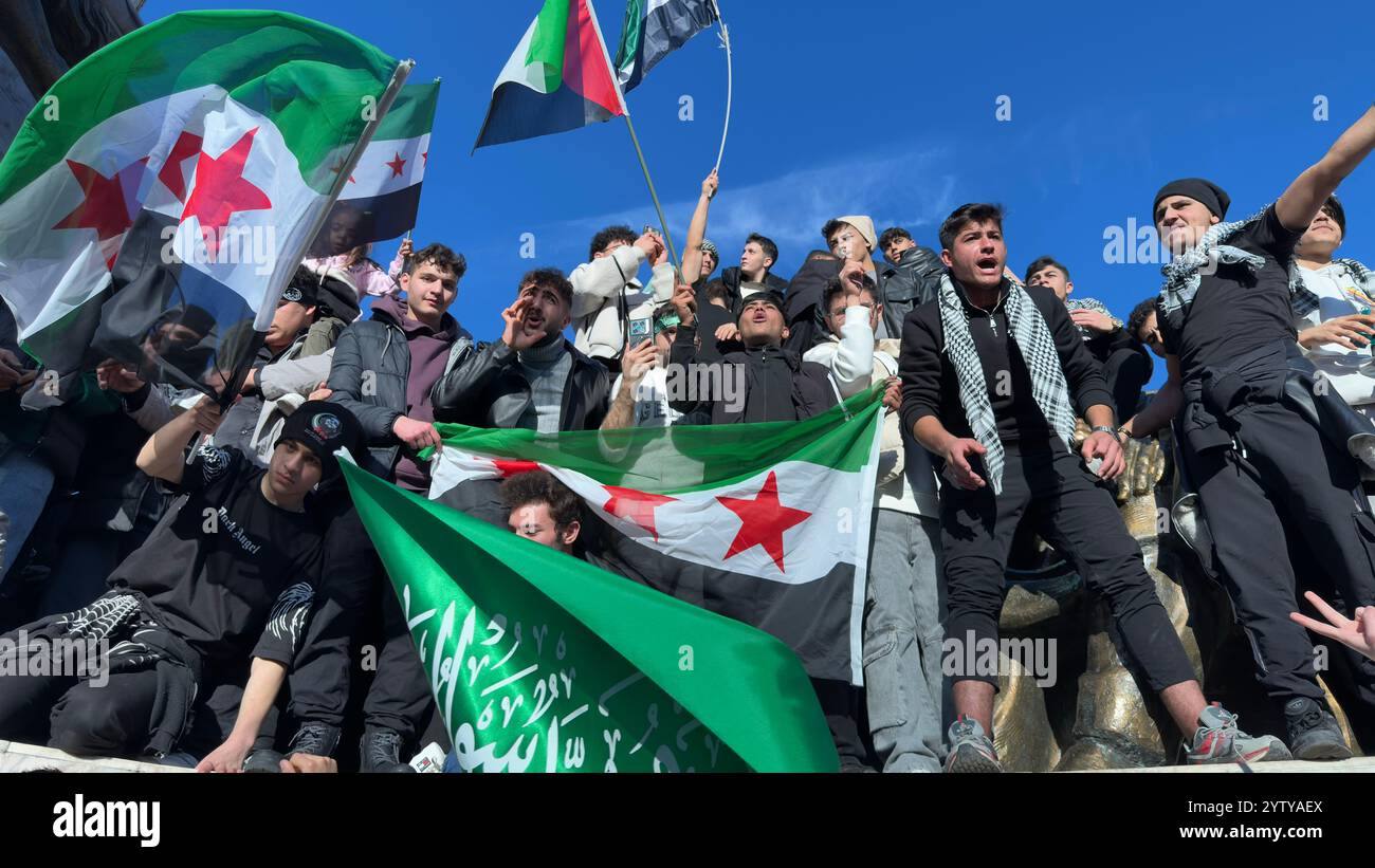 Syrian istanbul hi-res stock photography and images - Alamy