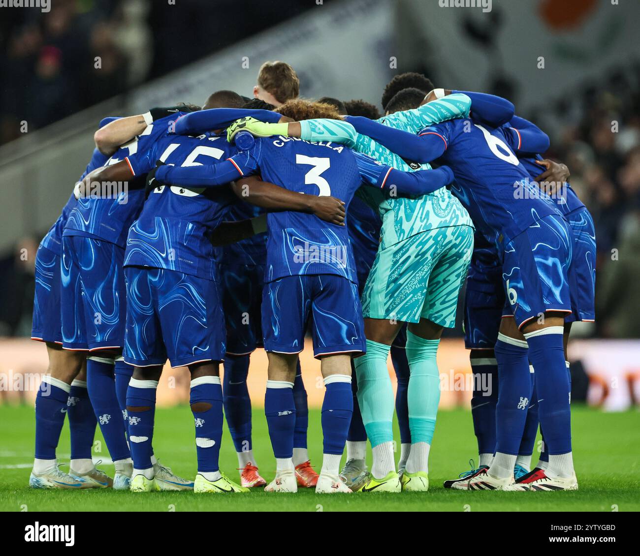 Chelsea team huddle ahead of the Premier League match Tottenham Hotspur ...