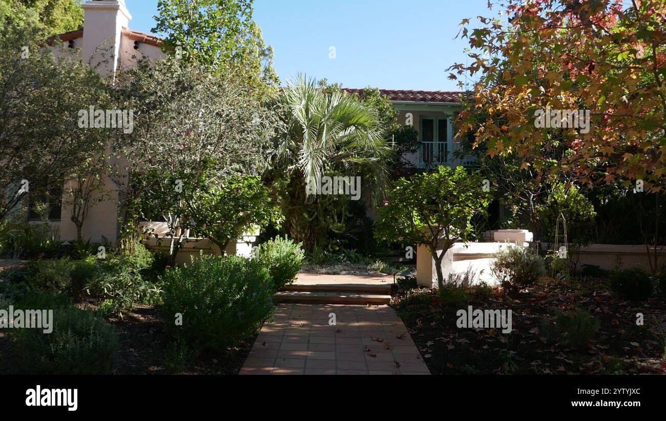 Beverly Hills, California, USA 7th December 2024 Actress Norma Shearer ...