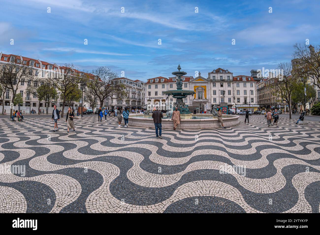 Built in13th and 14th centuries hi-res stock photography and images - Alamy