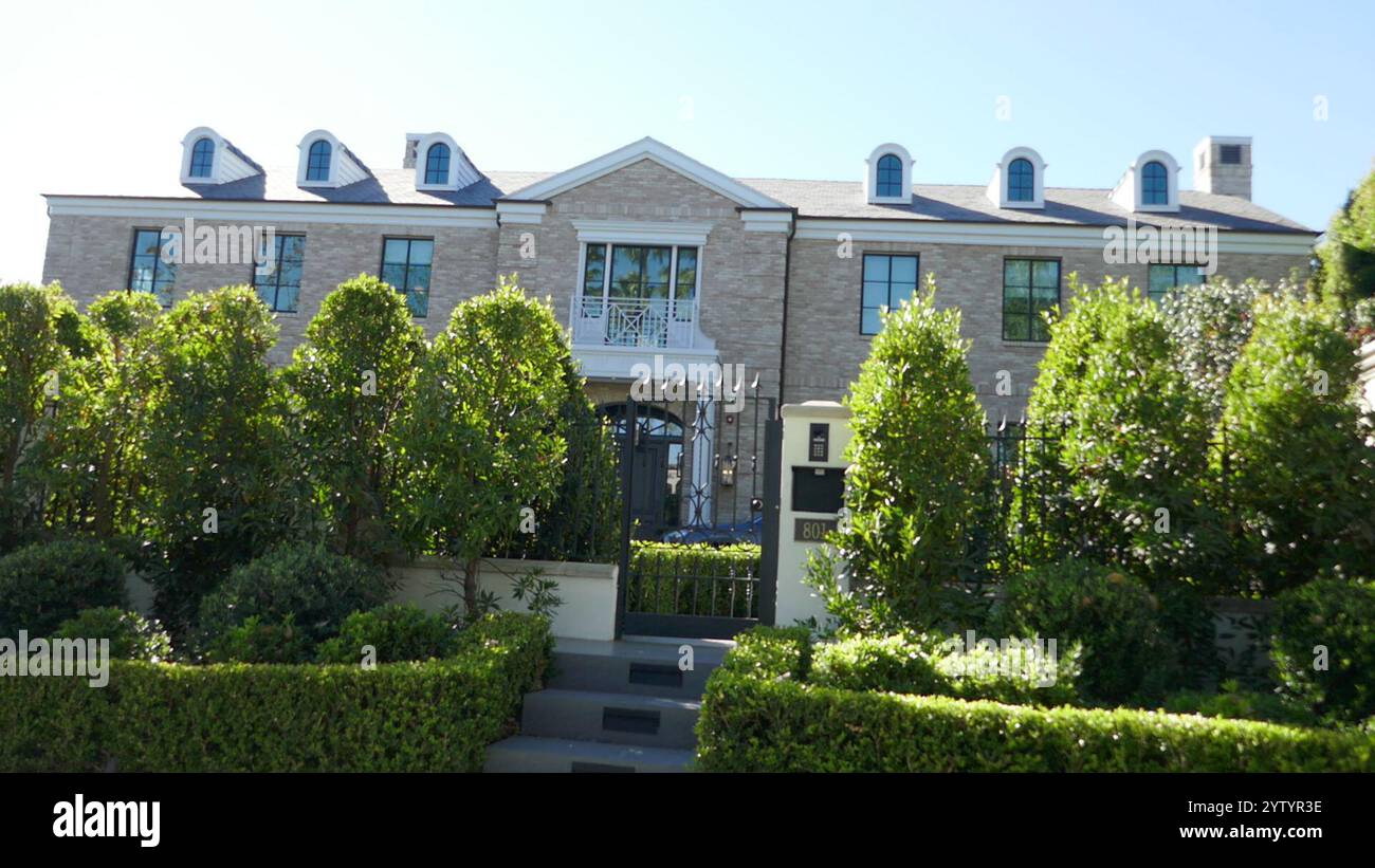 Beverly Hills, California, USA 7th December 2024 Actresses Ashley Olson ...