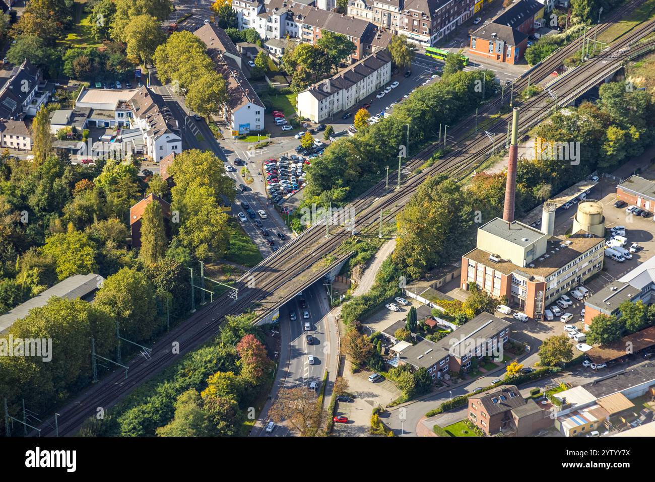 Aerial view, railroad line at the Kleiststraße district heating plant ...