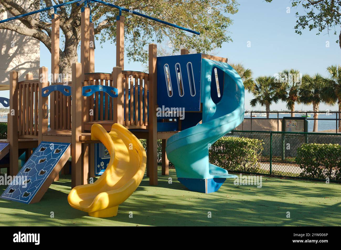 Blue and yellow playground hi-res stock photography and images - Alamy