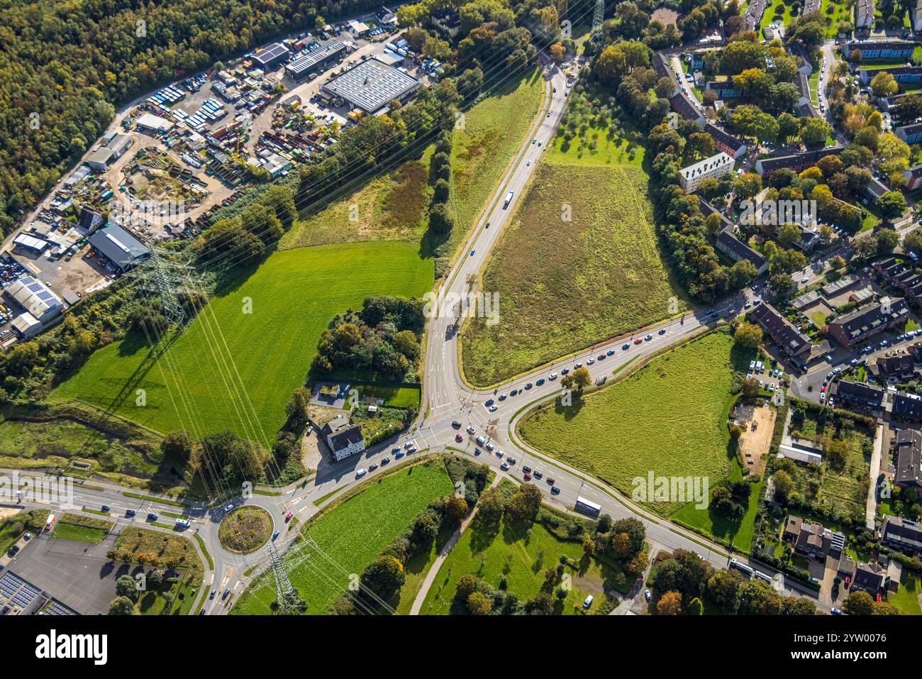 Aerial view, intersection of Hünxer Straße and Augustastraße, traffic ...