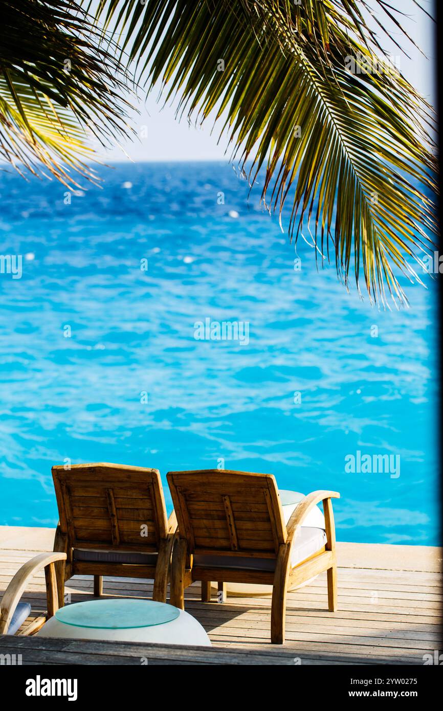 Maldives island kuredu tourist hi-res stock photography and images - Alamy
