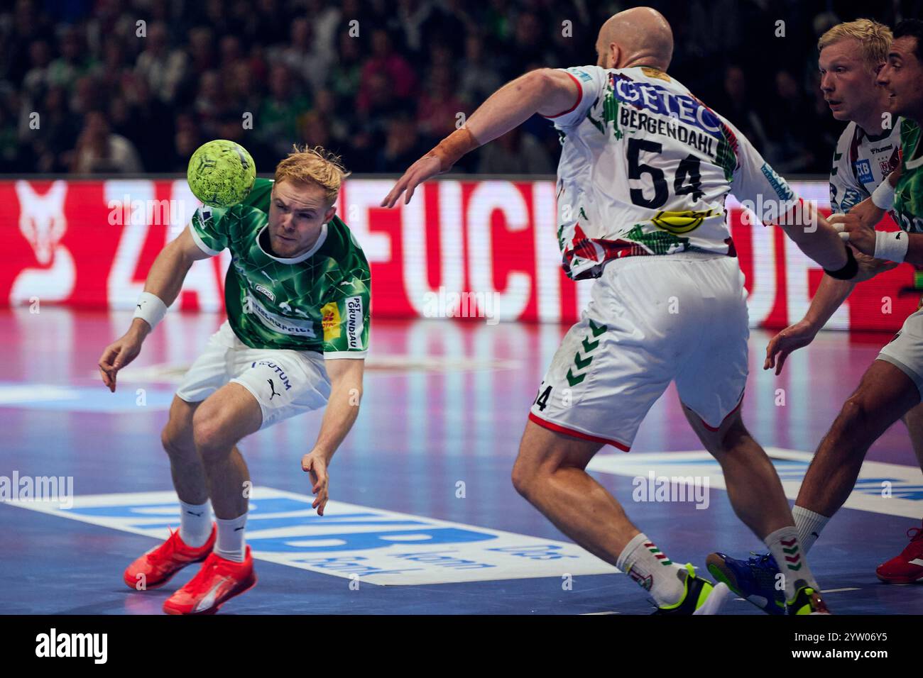Matthes Langhoff (Fuechse Berlin, #25), GER, Fuechse Berlin vs. SC ...
