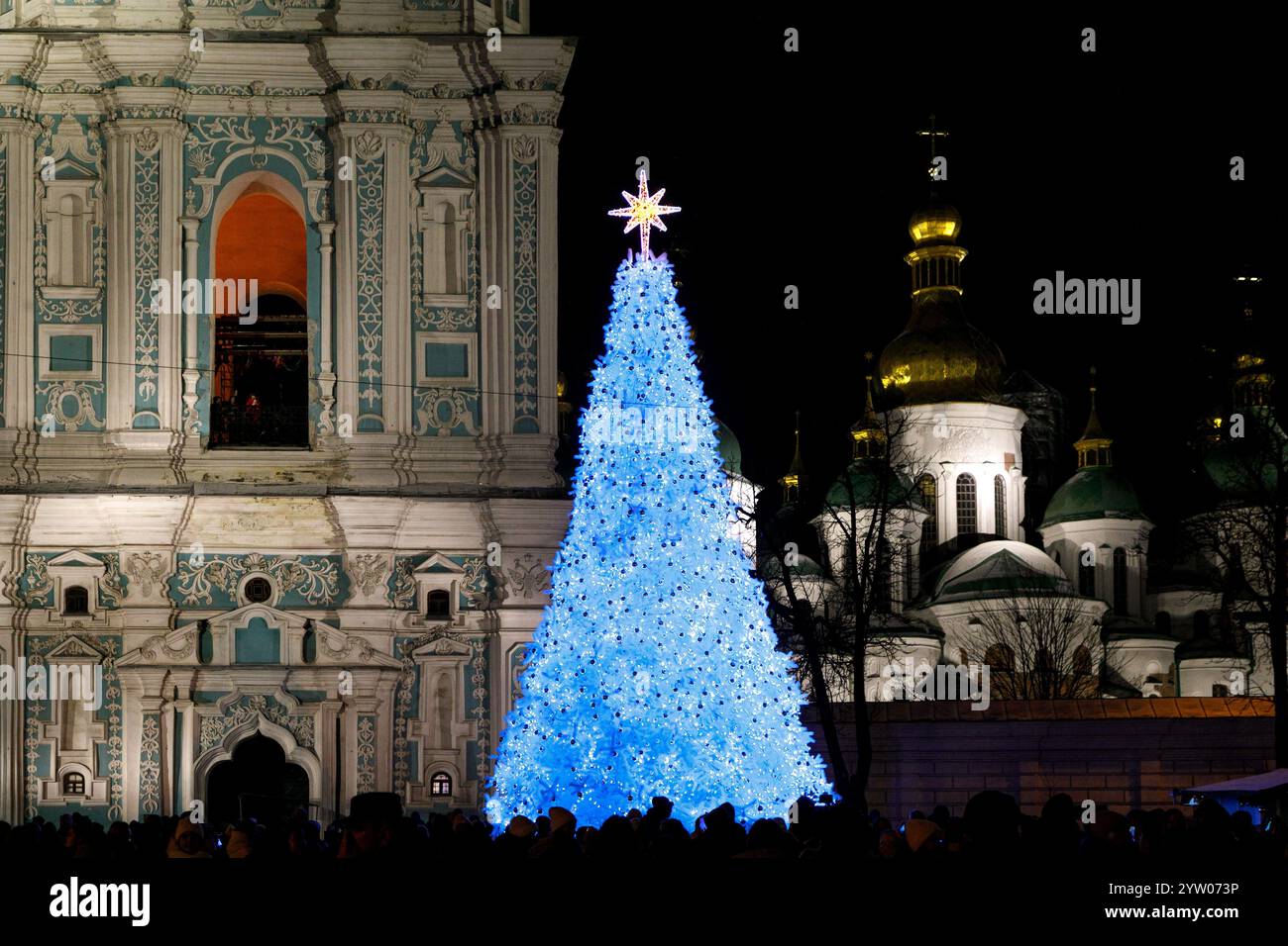 Non Exclusive: KYIV, UKRAINE - DECEMBER 6, 2024 - The main Christmas ...