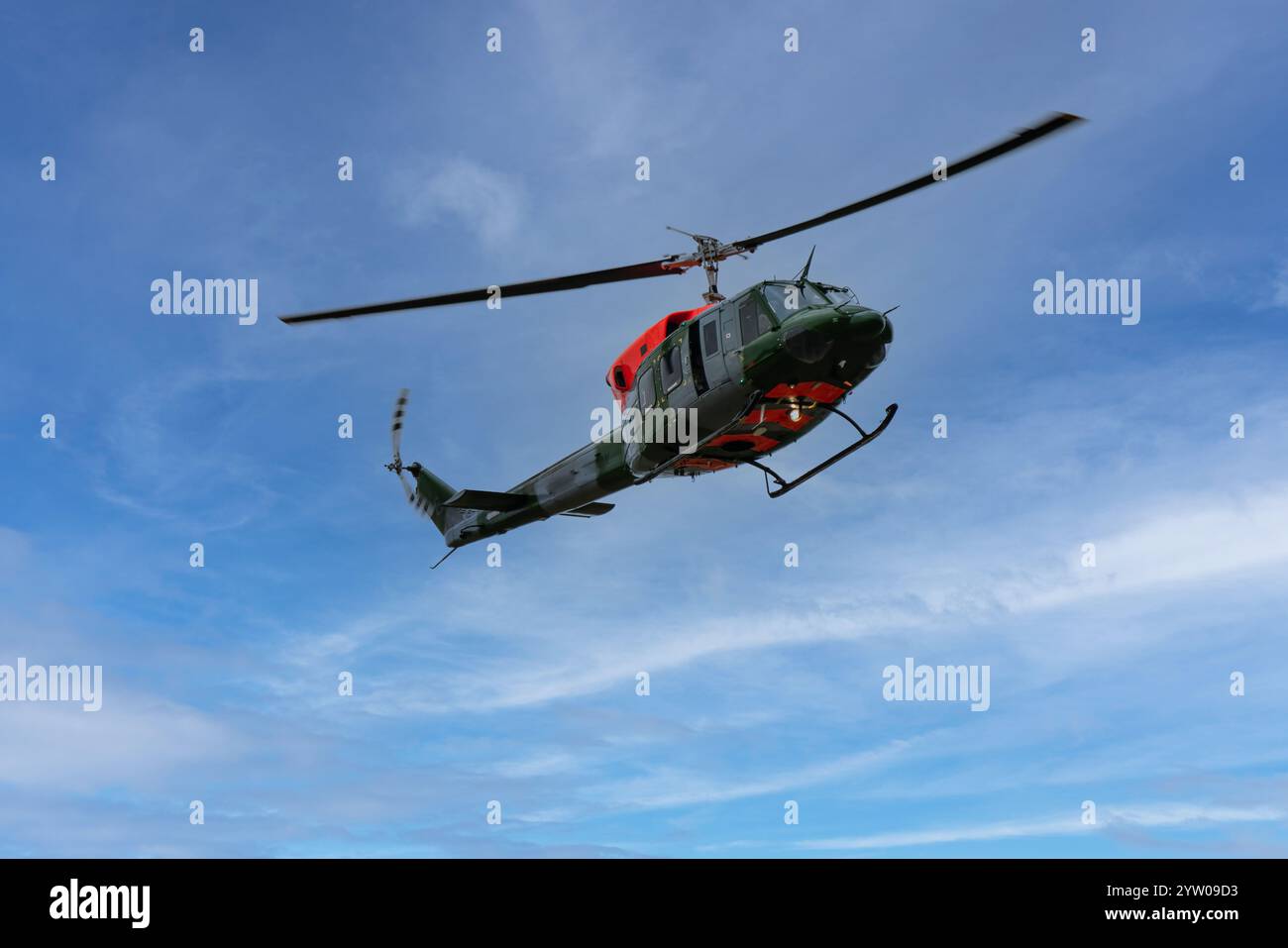 ZH814 British army 1971 helicopter Bell 212 B-BGMH (Army Air Corps AAC ...