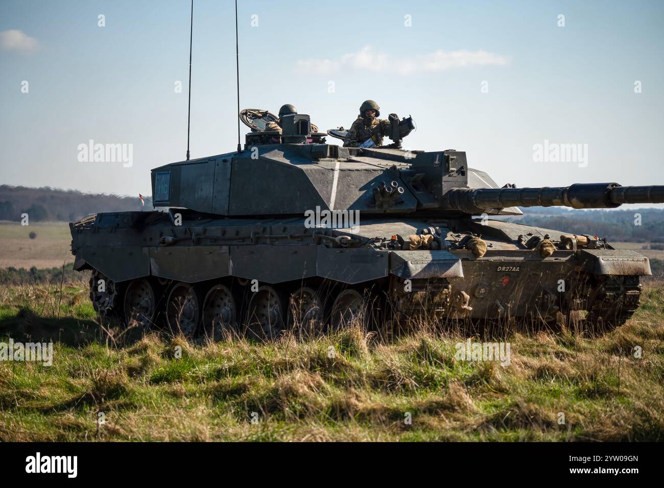 close-up of commander and gunner directing a Challenger ii 2 FV4034 ...