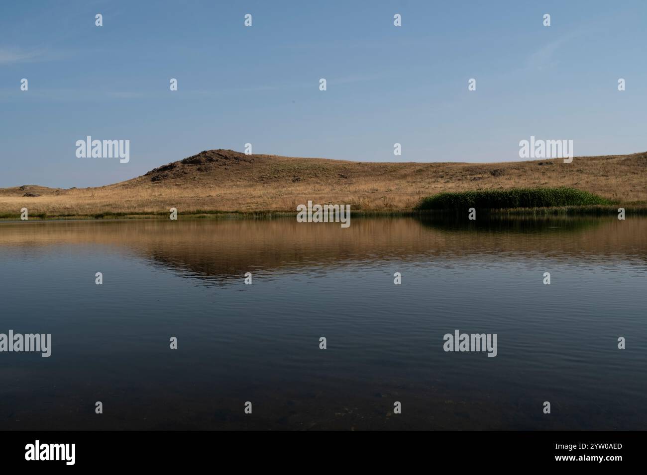Dragon peaks hi-res stock photography and images - Alamy