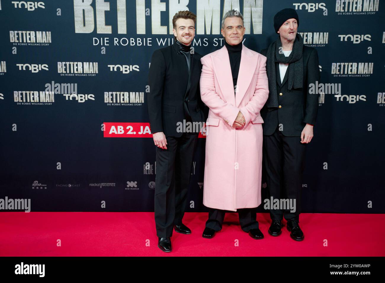 Cologne, Germany. 08th Dec, 2024. Actor Jonno Davies (l-r), singer ...