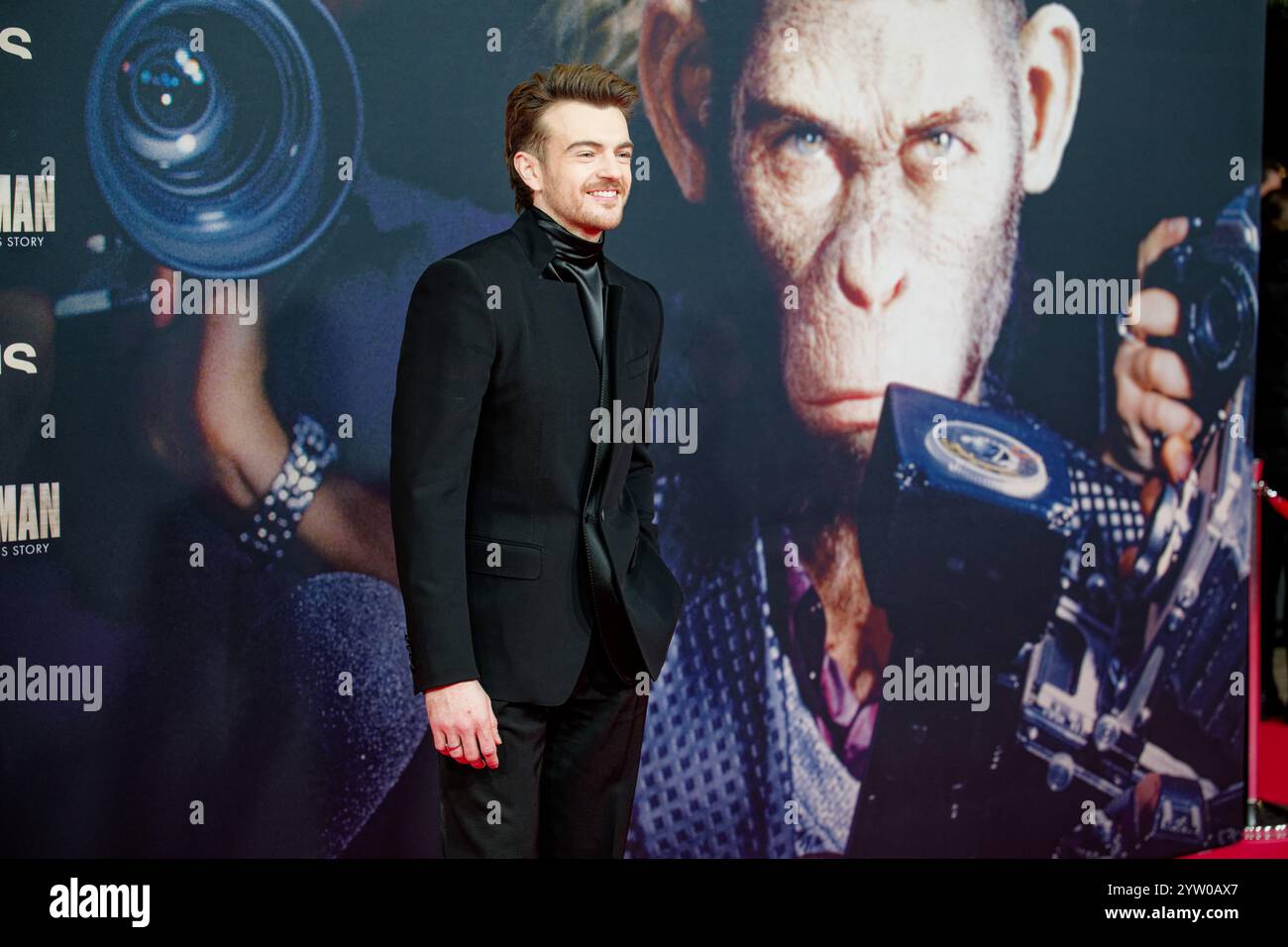 Cologne, Germany. 08th Dec, 2024. Actor Jonno Davies attends the premiere of the film "Better ...