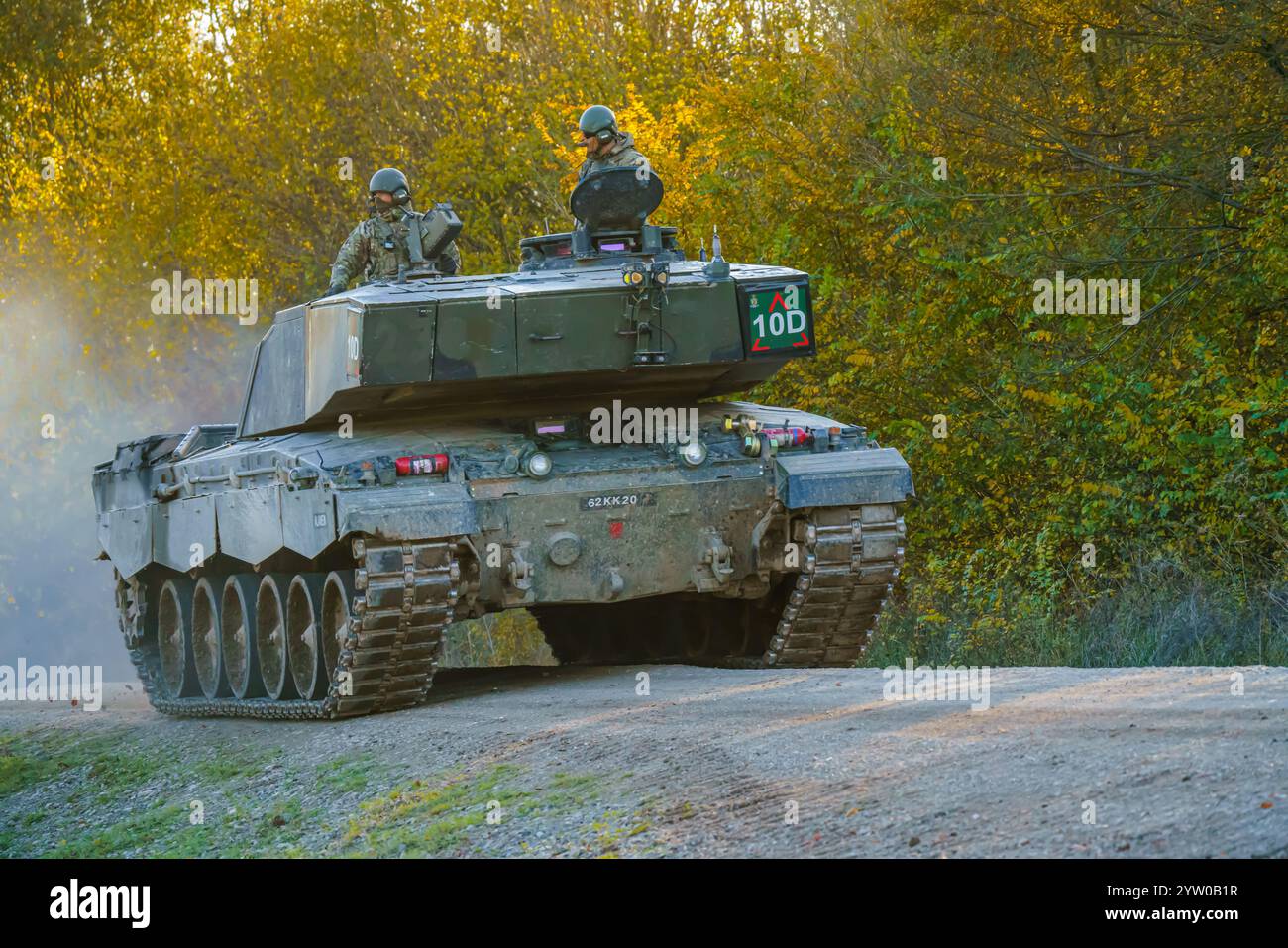 close-up of commander and gunner directing a Challenger ii 2 FV4034 ...