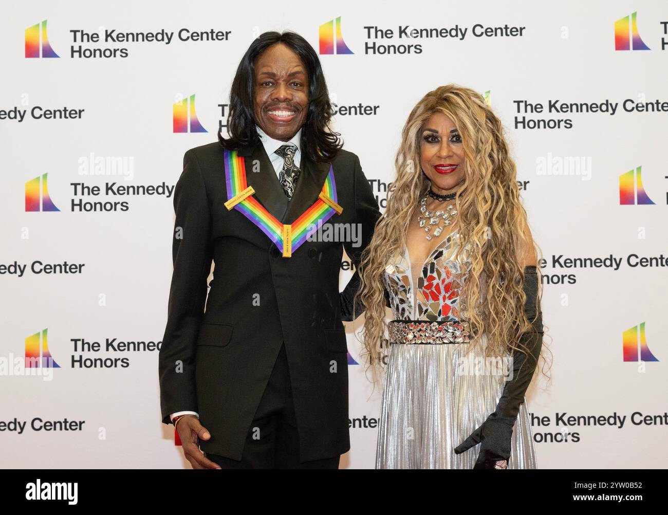 Verdine White, a 2019 Kennedy Center Honoree, and his wife, Shelly ...