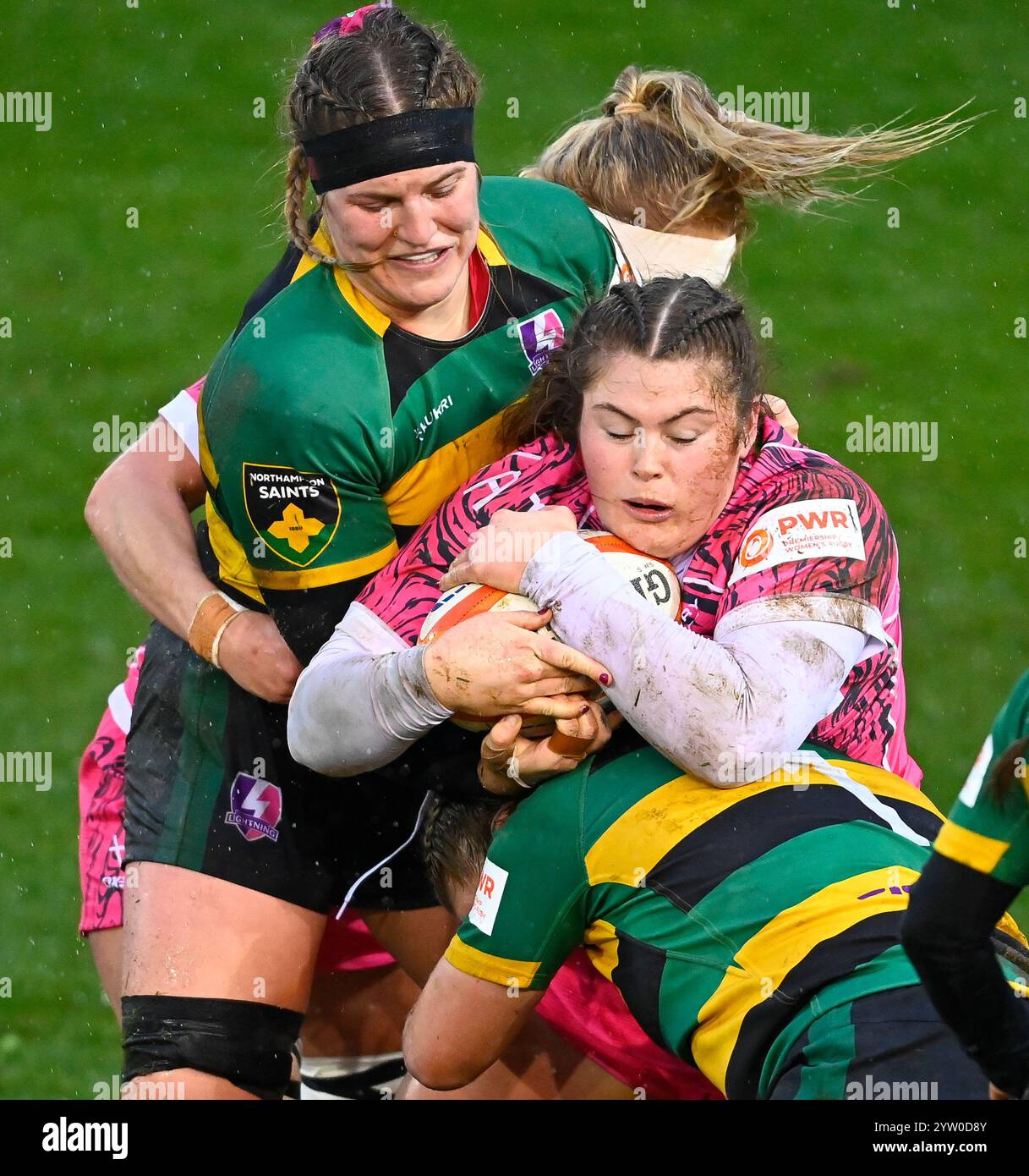 NORTHAMPTON, ENGLAND - Dec 8 :Maud Muir of Gloucester-Hartpury with ...
