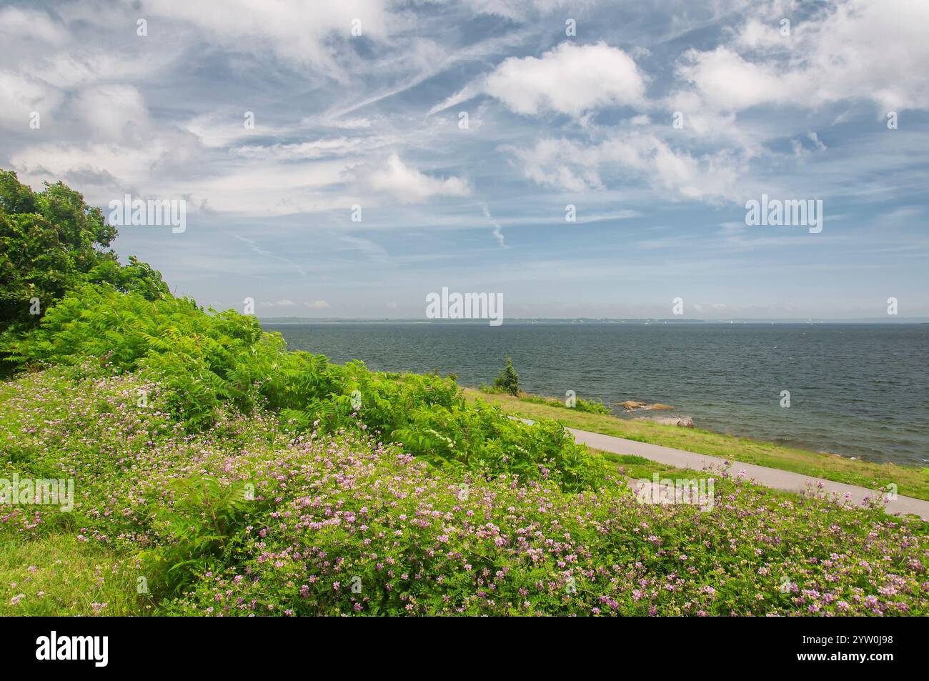 Rocky point state park and Narragansett bay in Warwick Rhode Island ...