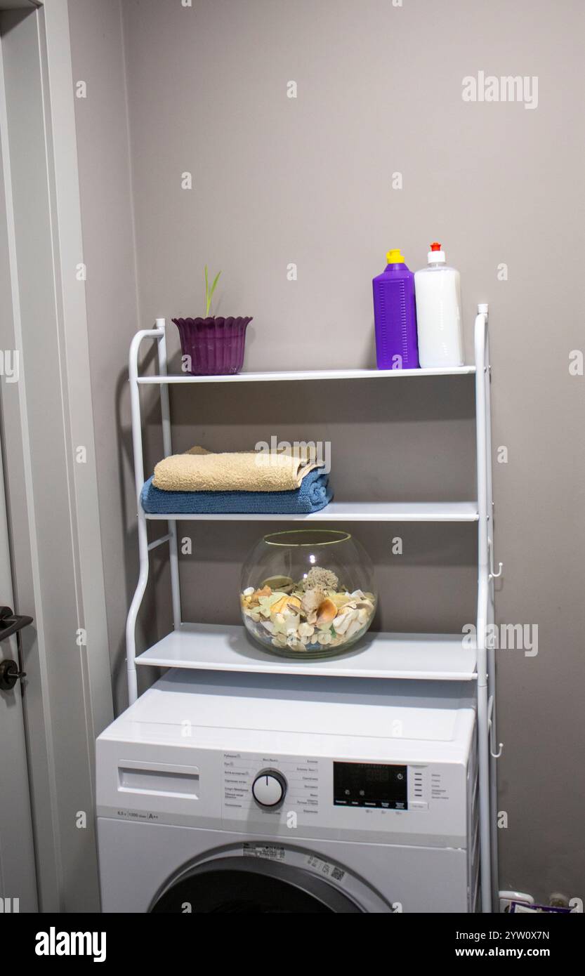 Washing machine laundry baskets hi-res stock photography and images - Alamy