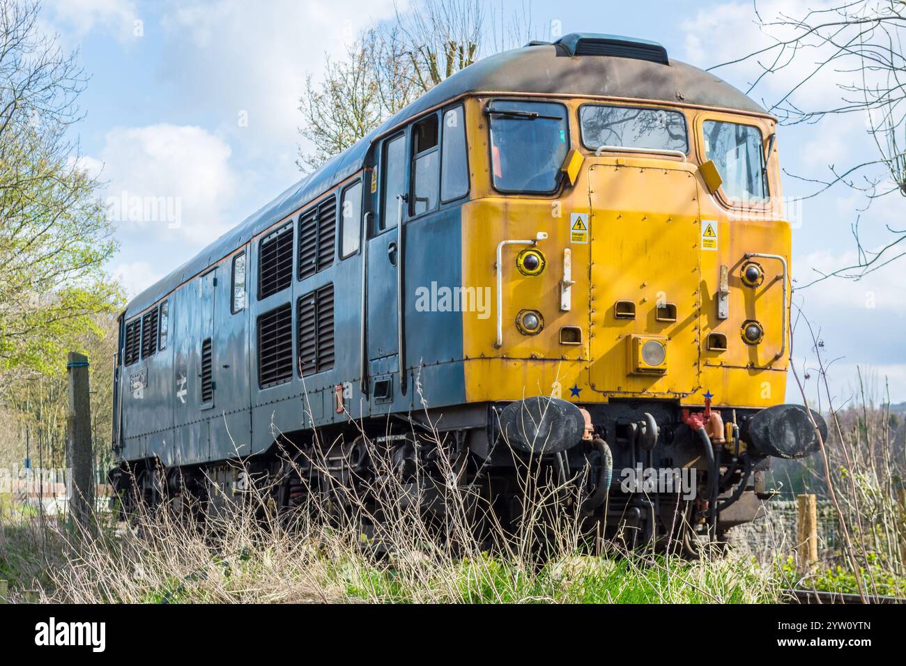 Skinhead hi-res stock photography and images - Alamy