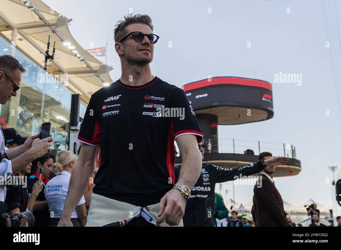 F1 drivers 2024 abu dhabi hi-res stock photography and images - Alamy
