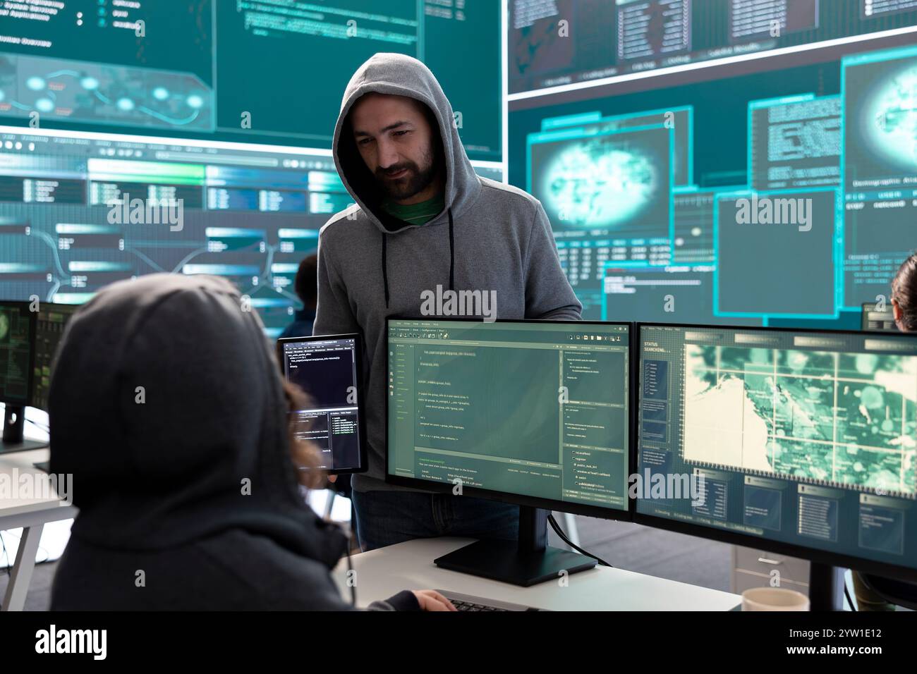 Hackers working desks hi-res stock photography and images - Alamy