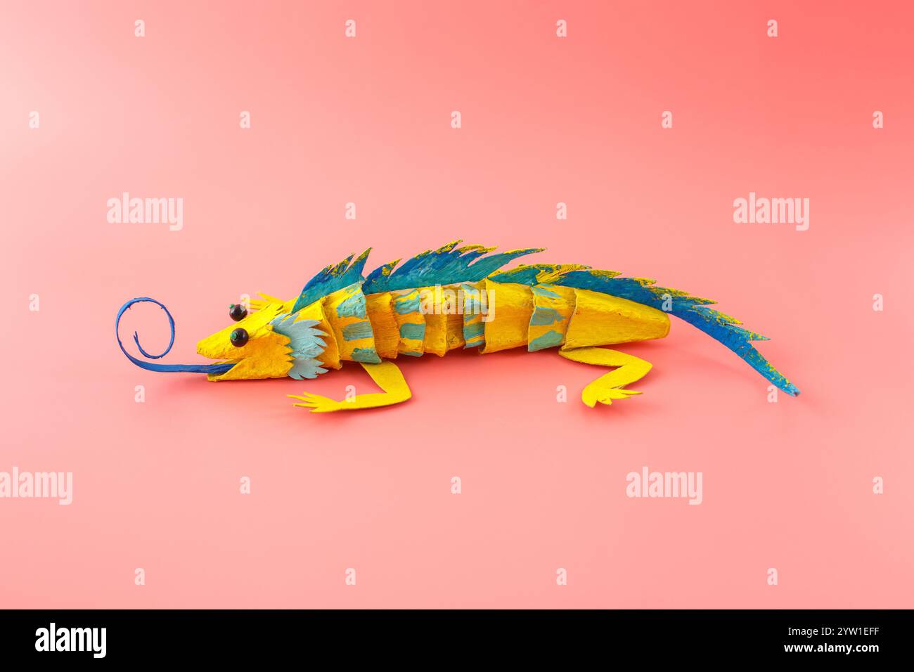 DIY paper craft lizard, recycled egg carton box in use, activity for ...