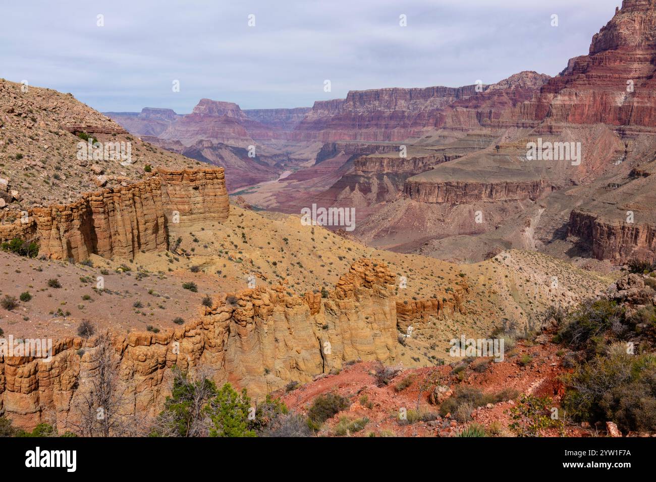 Morning photograph over the Grand Canyon from Tanner Trail; Grand ...