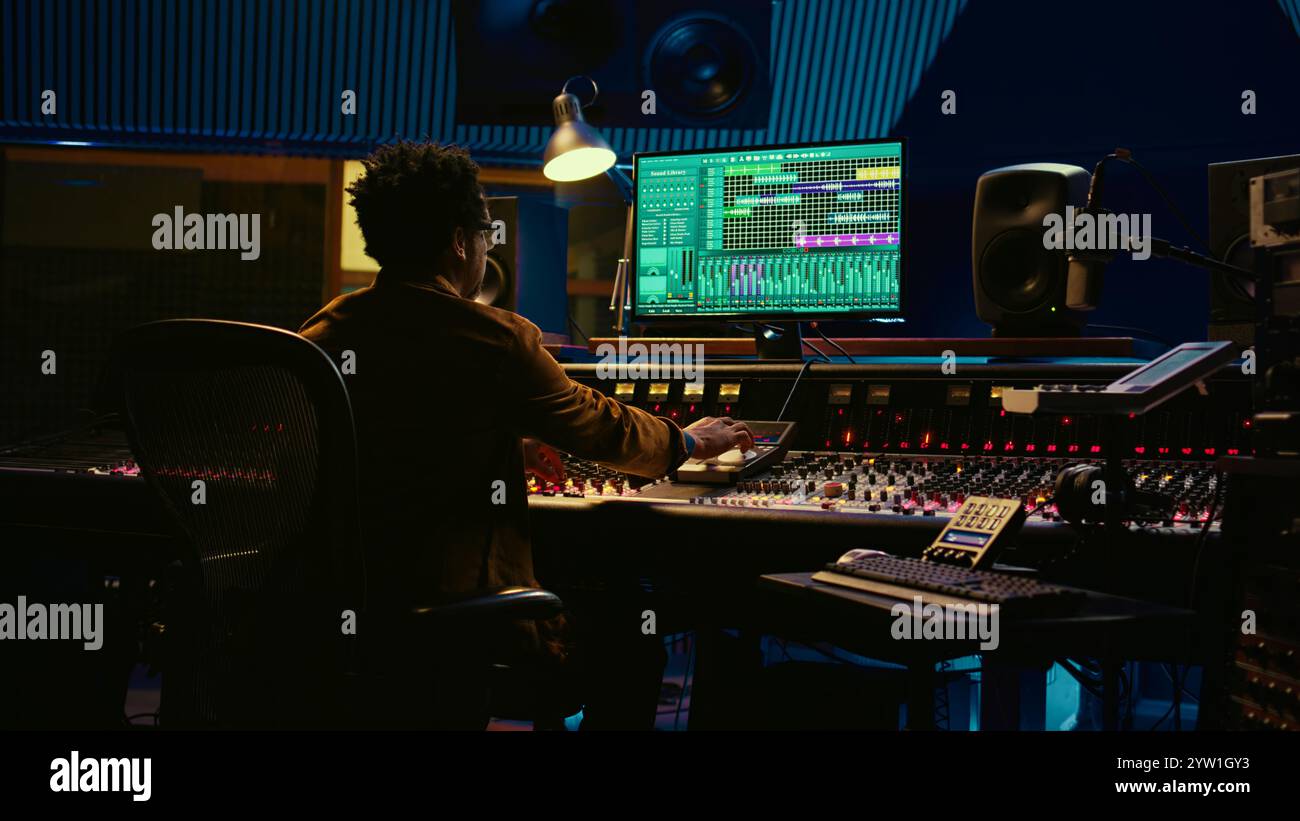 Sound designer at a sound board hi-res stock photography and images - Alamy