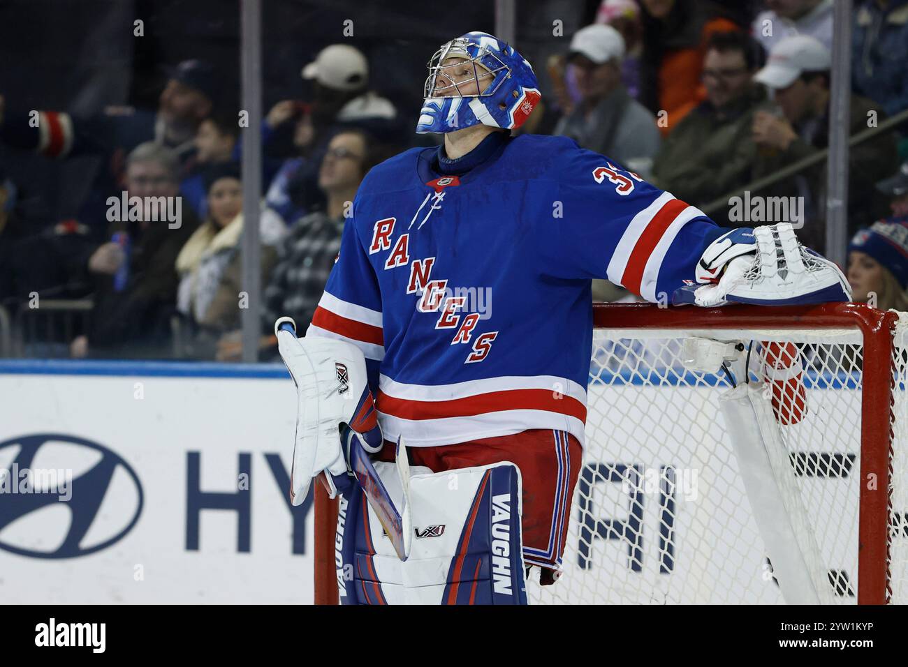 New York Rangers goaltender Jonathan Quick looks up after allowing a ...