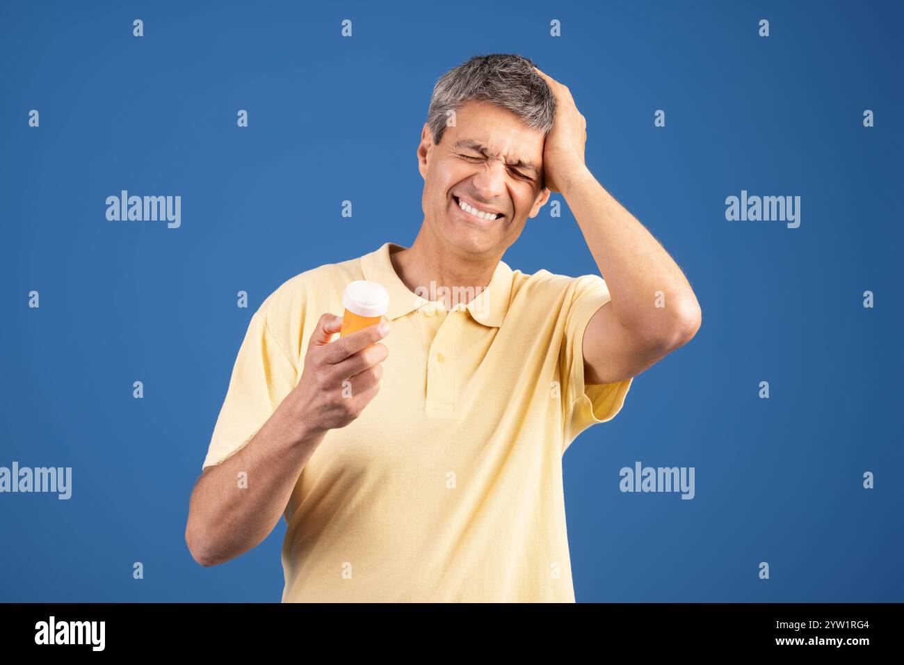 Pained reaction hi-res stock photography and images - Alamy
