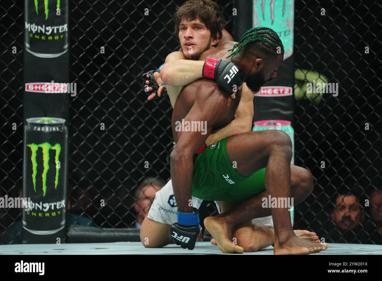 LAS VEGAS, NV -DECEMBER 7:Movsar Evloev and Aljamain Sterling meet in ...