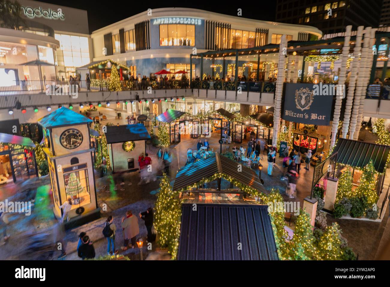 Christmas show Blitzen's bar at westfield century city in Santa Monica ...