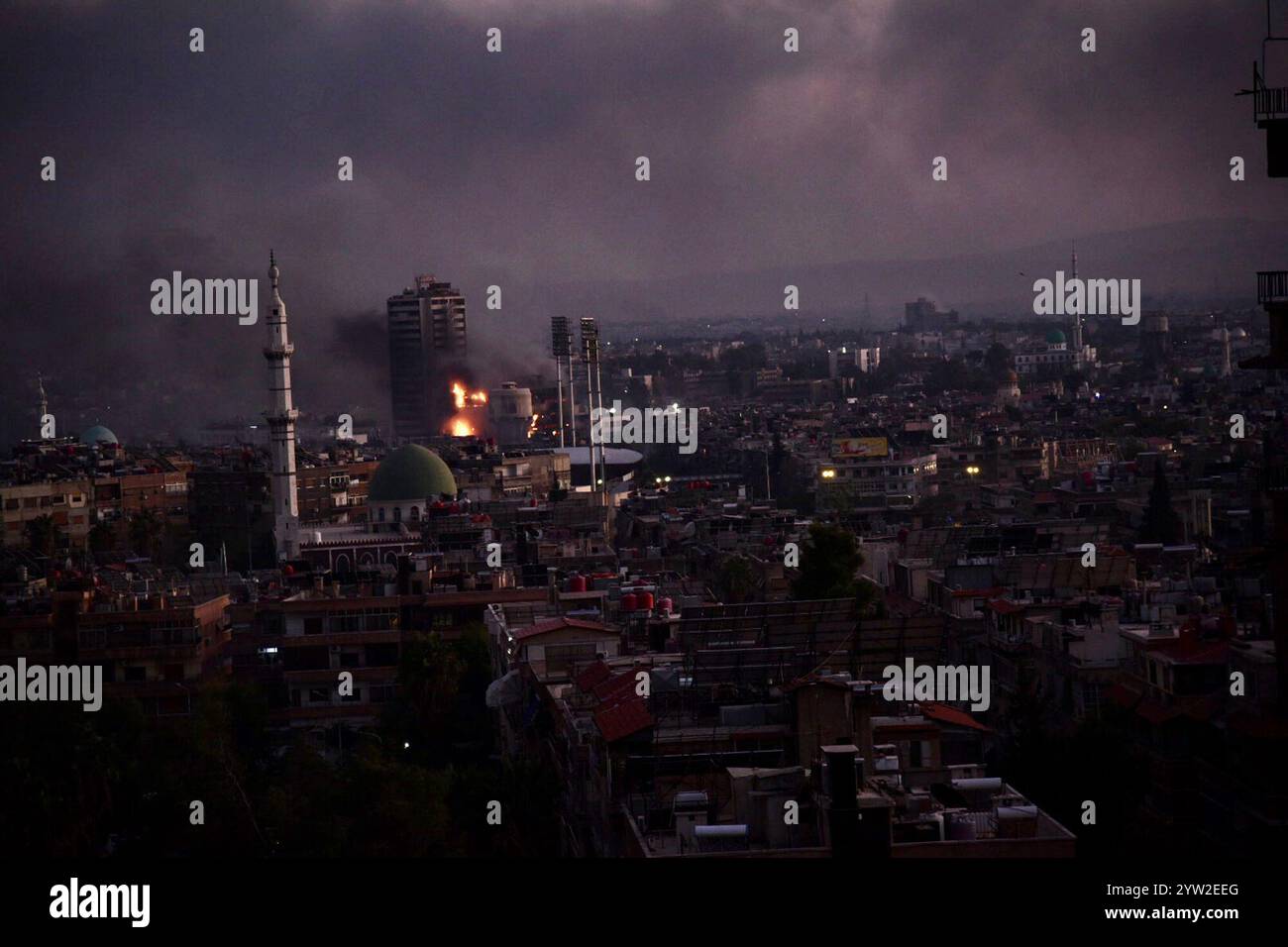 Damascus. 8th Dec, 2024. This photo taken on Dec. 8, 2024 shows thick ...