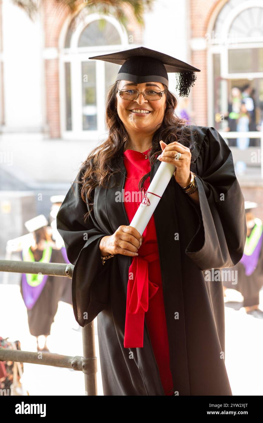 Diplomoutside hi-res stock photography and images - Alamy