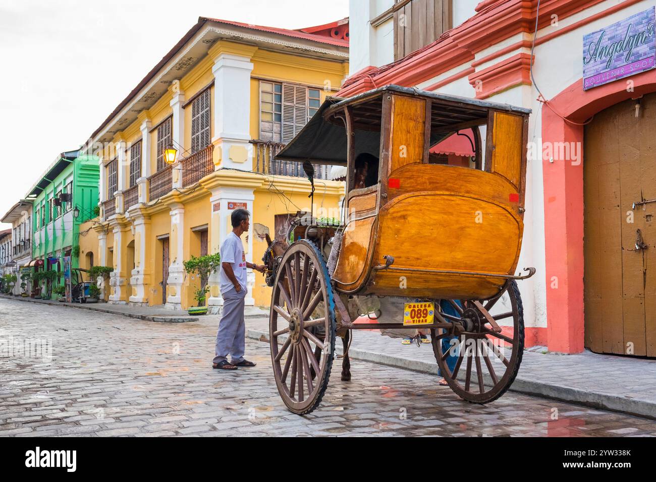 Horse-drawn Kalesa carriage on Calle Crisologo, Vigan City, Philippines ...