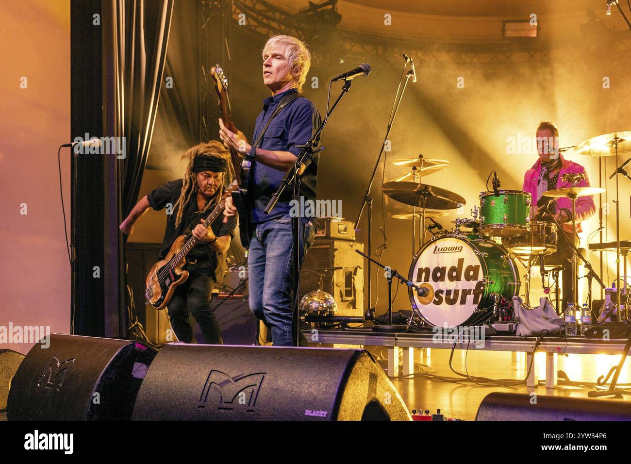 Nada surf usa hi-res stock photography and images - Alamy