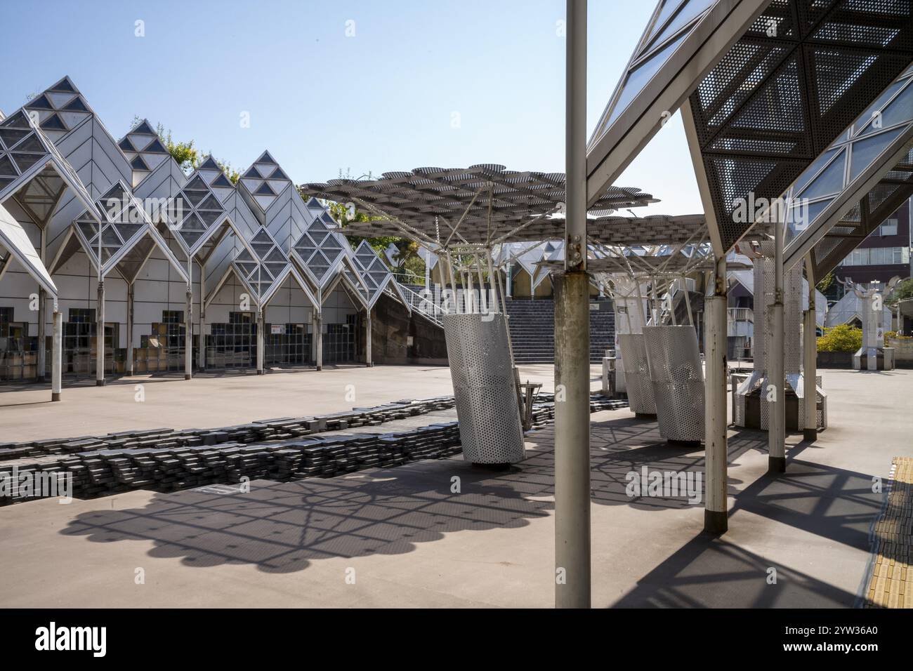 Shonandai Cultural Centre in Fujisawa, designed by Itsuko Hasegawa in ...