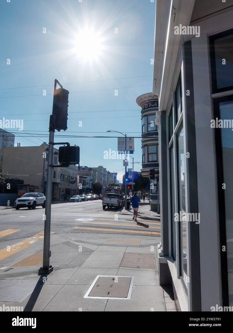 San francisco street scene hi-res stock photography and images - Alamy