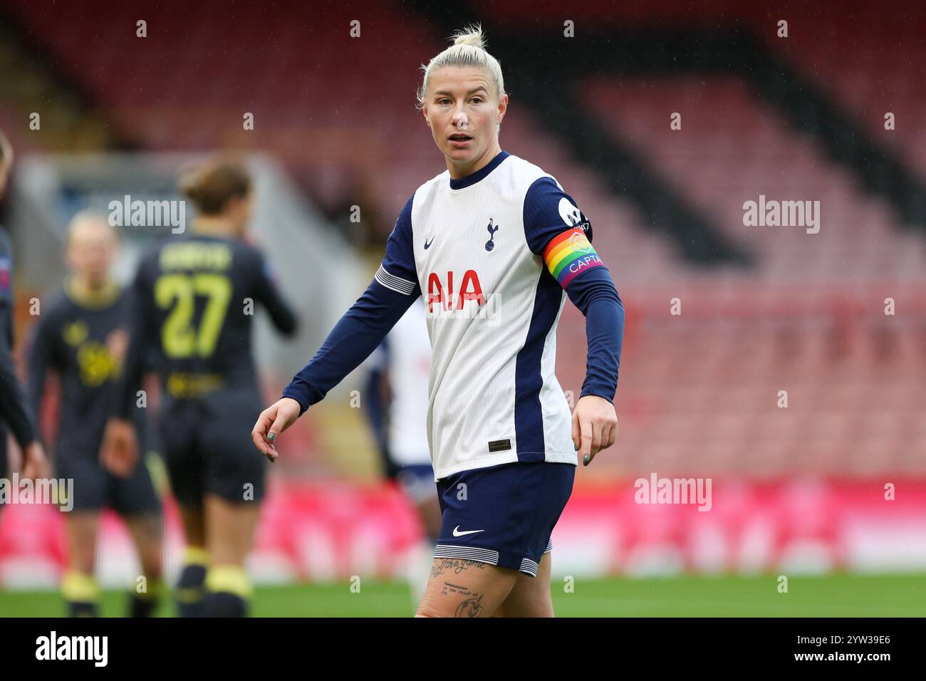 Beth england tottenham hotspur hi-res stock photography and images - Alamy