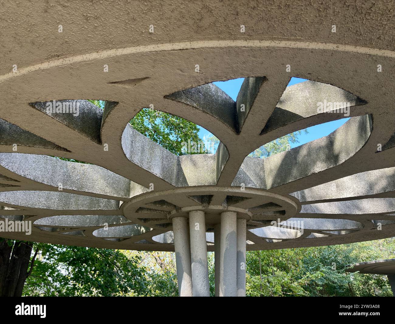 View through roof of circular pavilion at Bellevue Park, Cincinnati ...