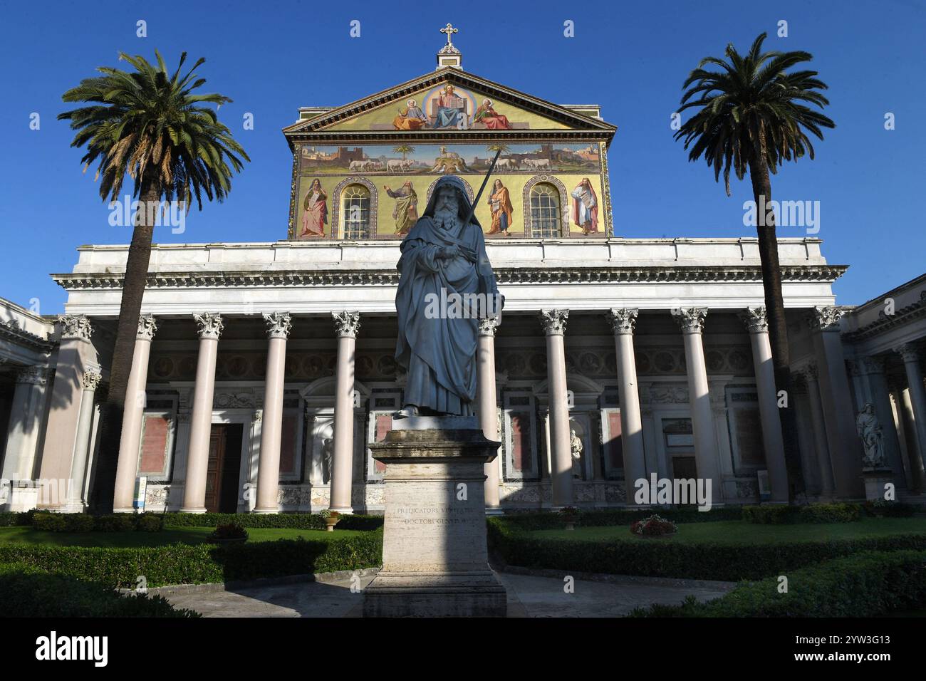 The basilica of San Paolo fuori le mura (Saint Paul outside the walls ...