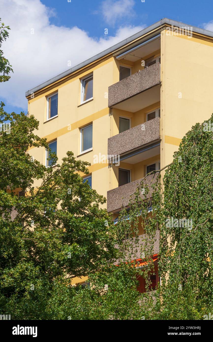 Monotone residential building, Delmenhorst, Lower Saxony, Germany Stock ...