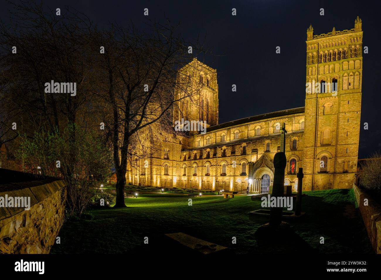 Durham, UK - March 19, 2024: Night view of Durham Cathedral Stock Photo ...