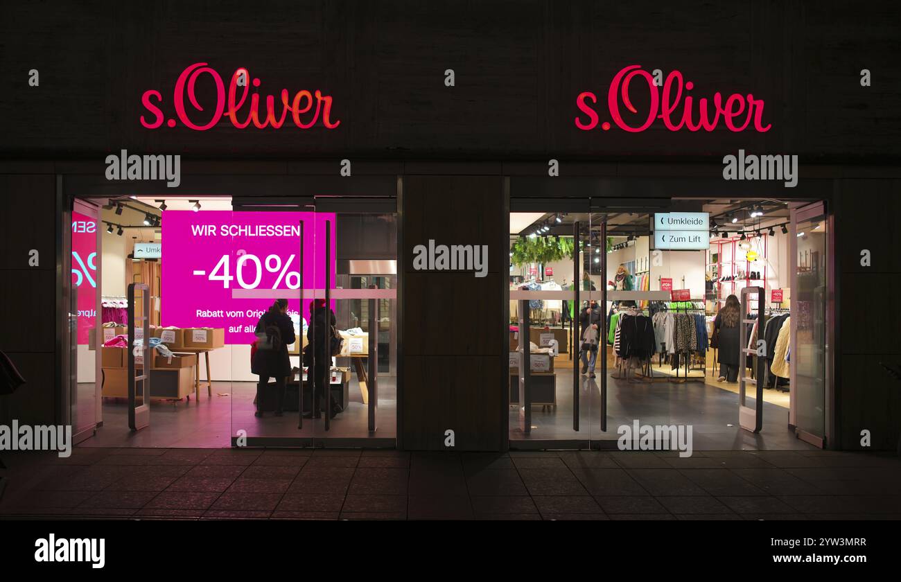 S oliver logo hi-res stock photography and images - Alamy