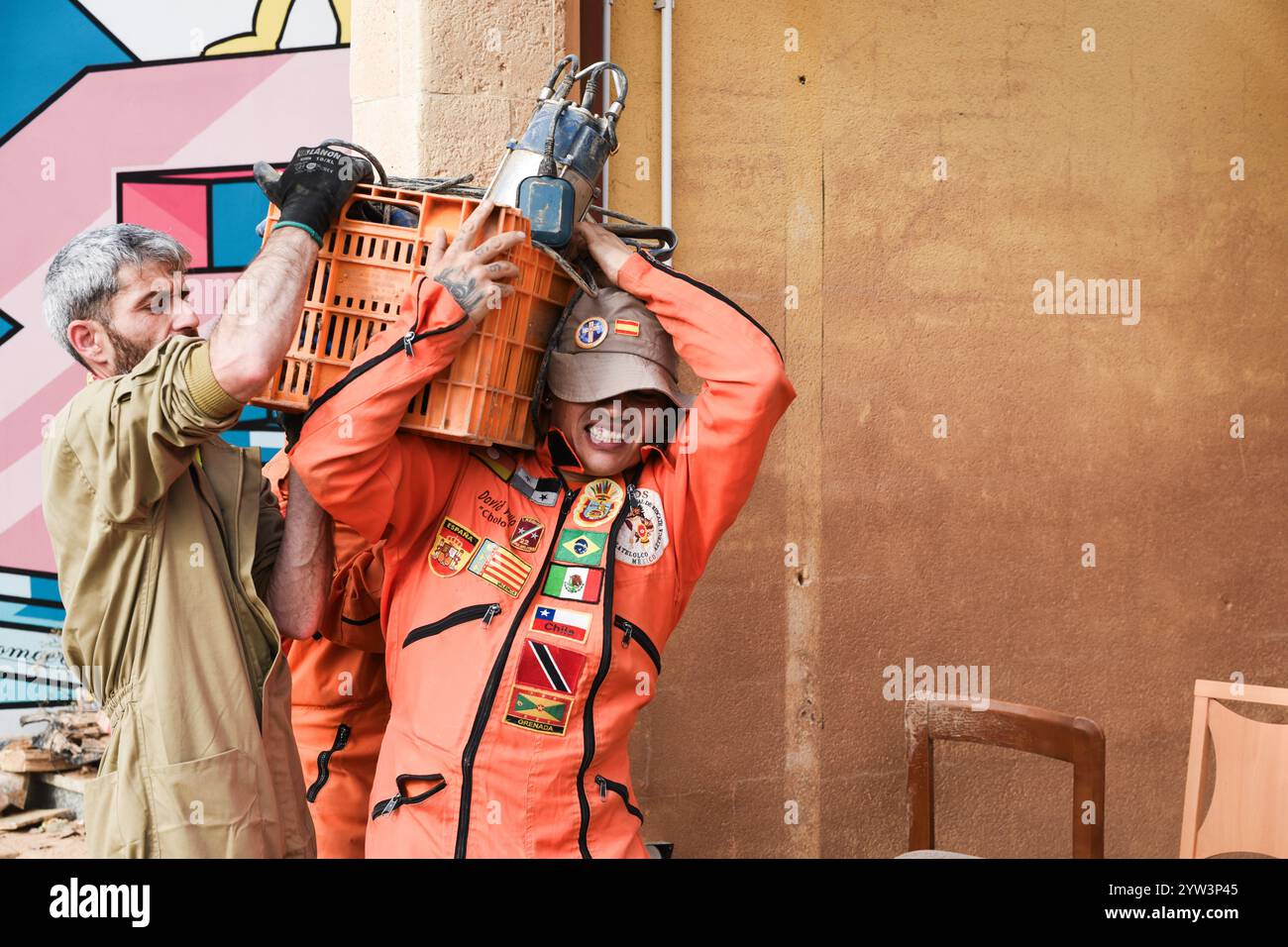 Brigada Topos Tlatelolco. First aid support and rescue team in calamity ...