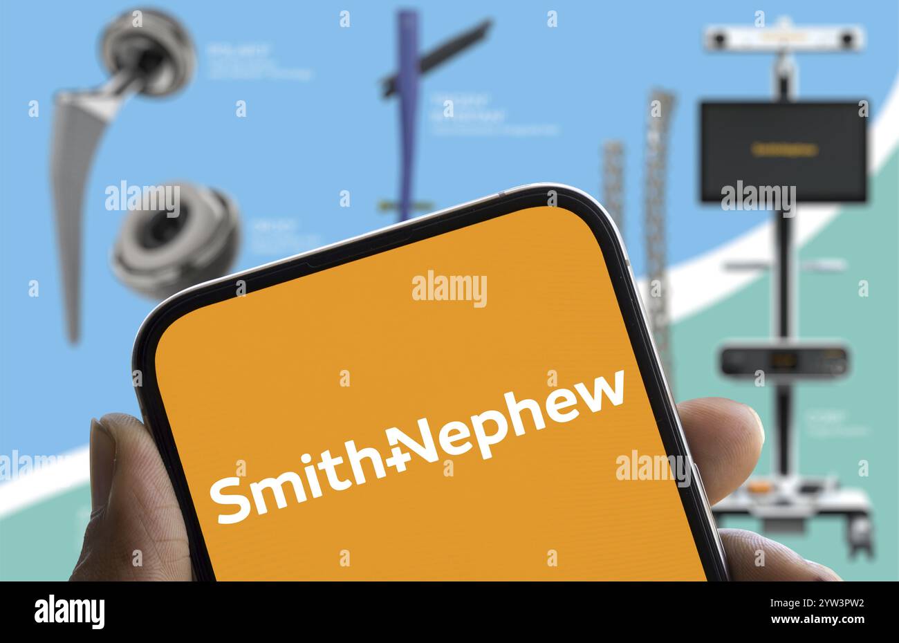 Smith nephew company logo hi-res stock photography and images - Alamy