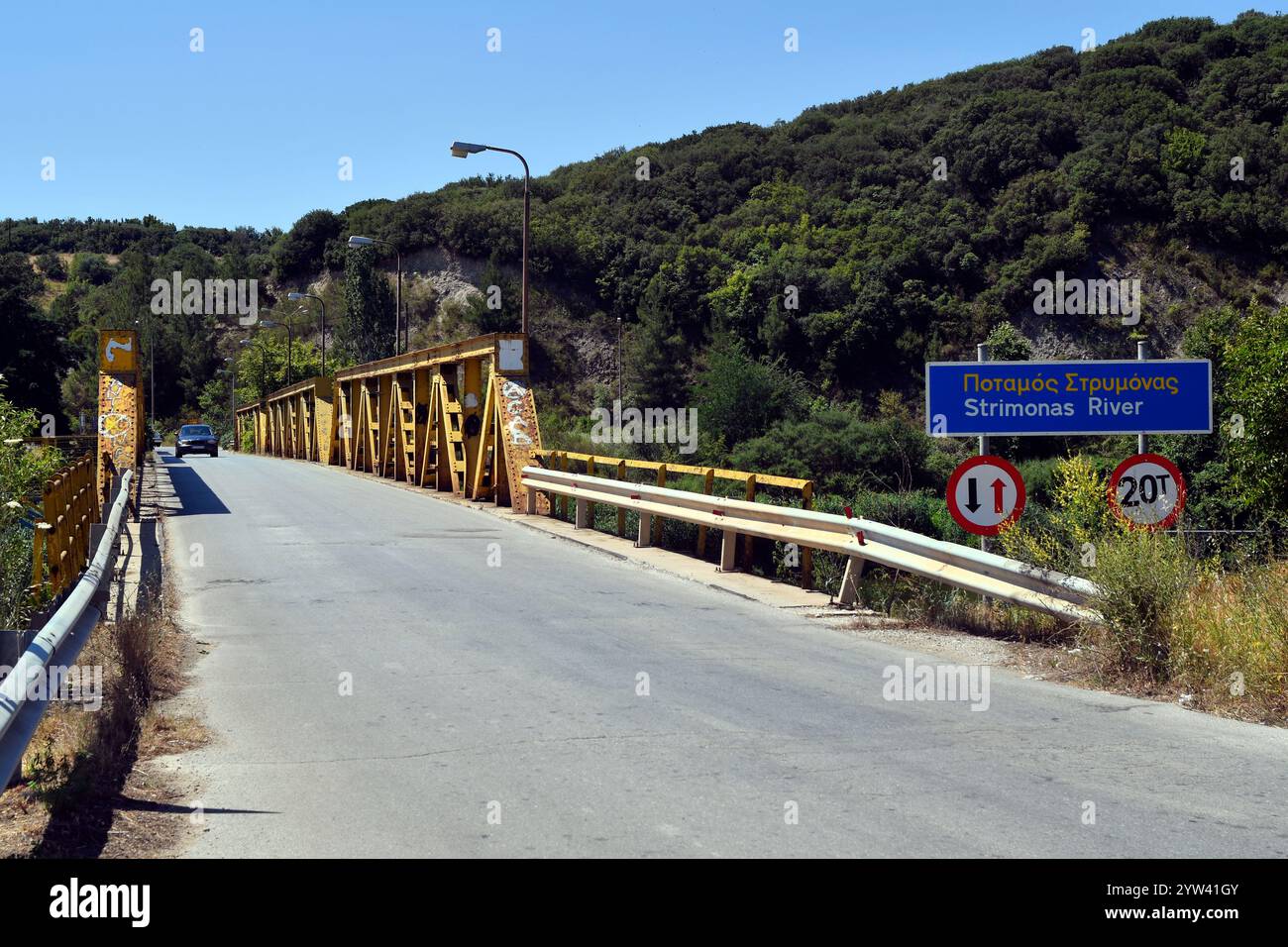Greece, traffic sign waiting obligation for oncoming traffic and weight ...