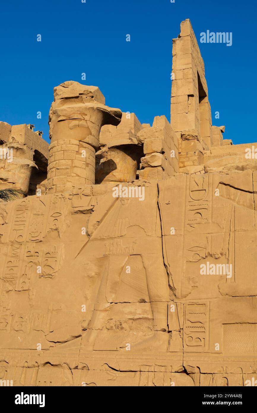 Columns decorated with hieroglyphs, in the Great Hypostyle Hall, Amun ...