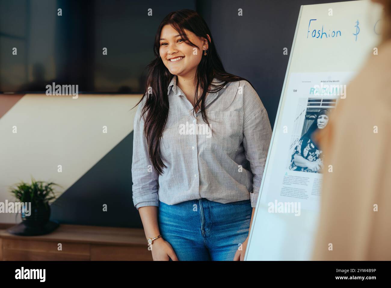 Speaking skills hi-res stock photography and images - Alamy