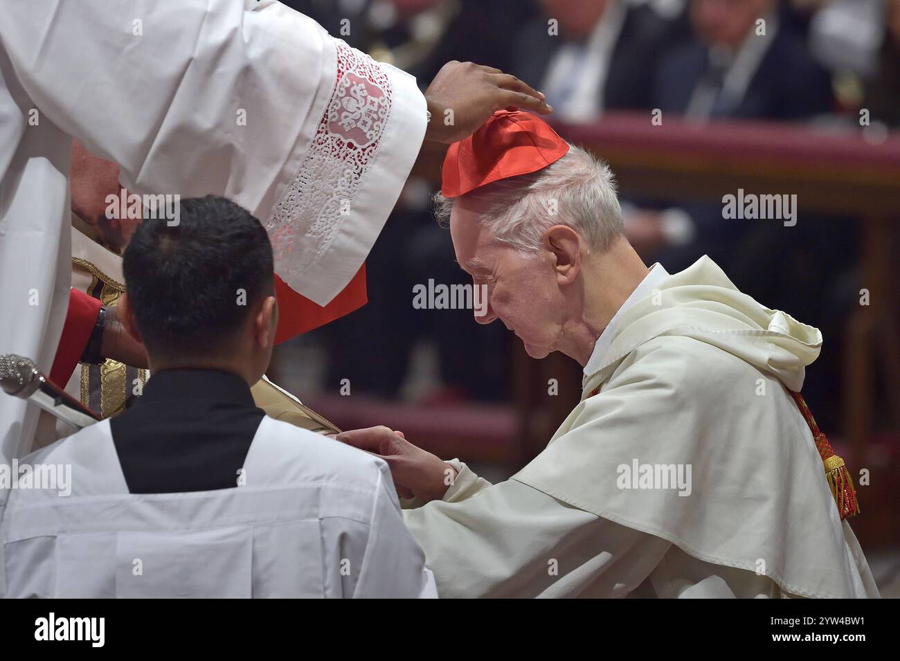 Cardinal timothy radcliffe hi-res stock photography and images - Alamy